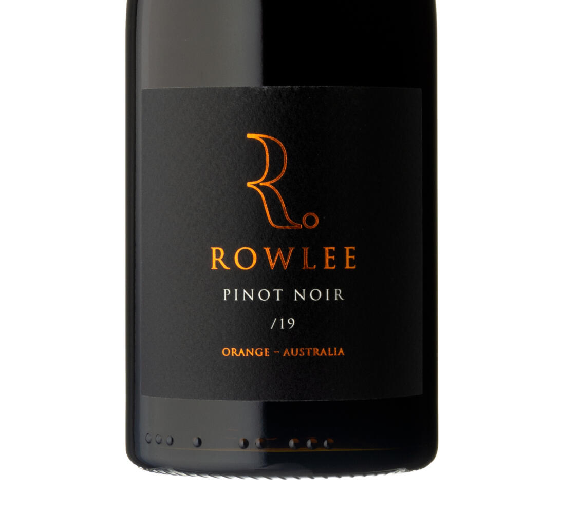 Rowlee R Series Pinot Noir 2019 – Winepilot.com